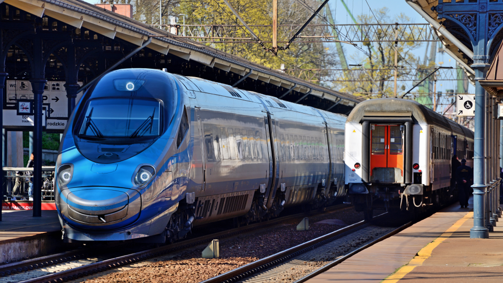 Express InterCity Premium | Interrail.eu