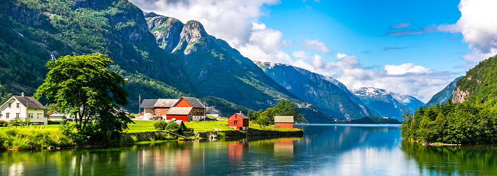 Scandinavia in Summer | Summer in Scandinavia by Train | Interrail.eu