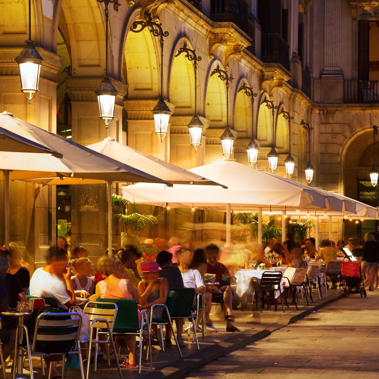 A 2-week food tour across Europe by train